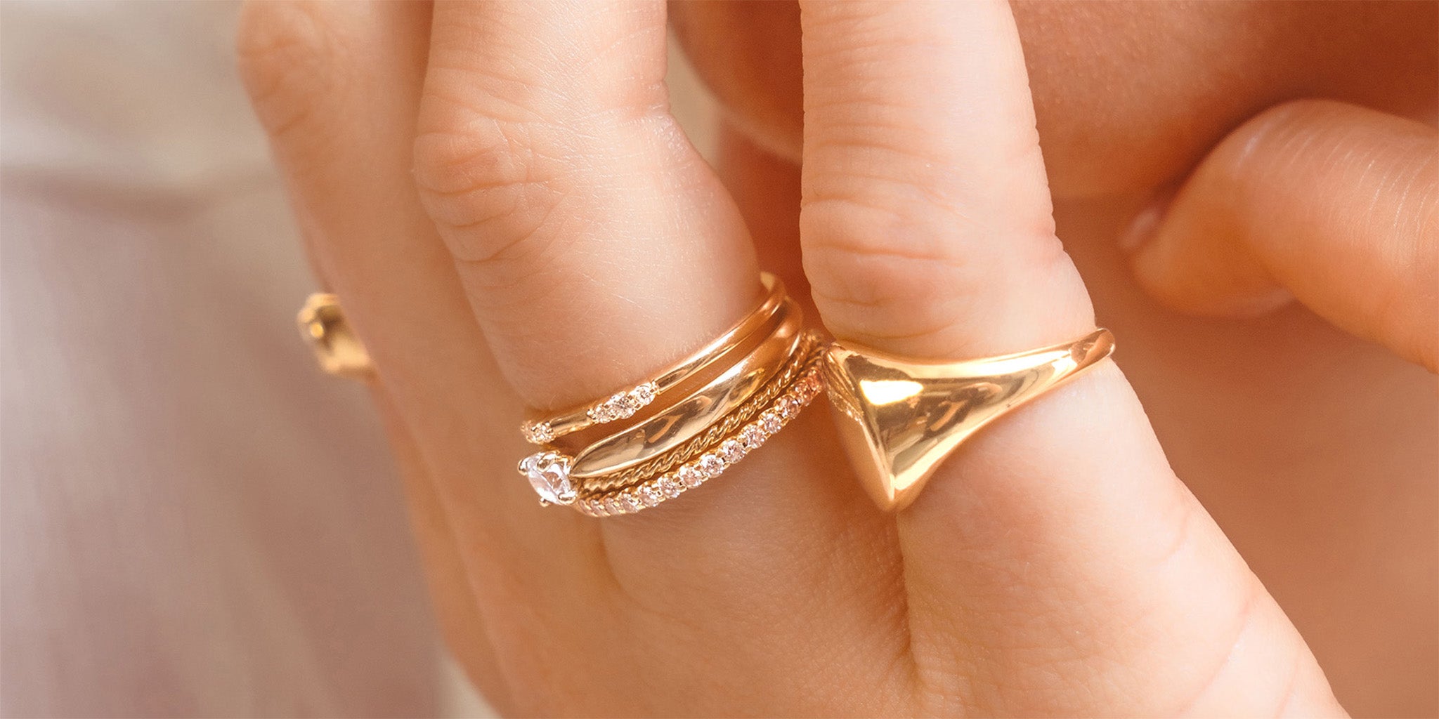 Solid Gold Lab Diamond Rings | AïANA